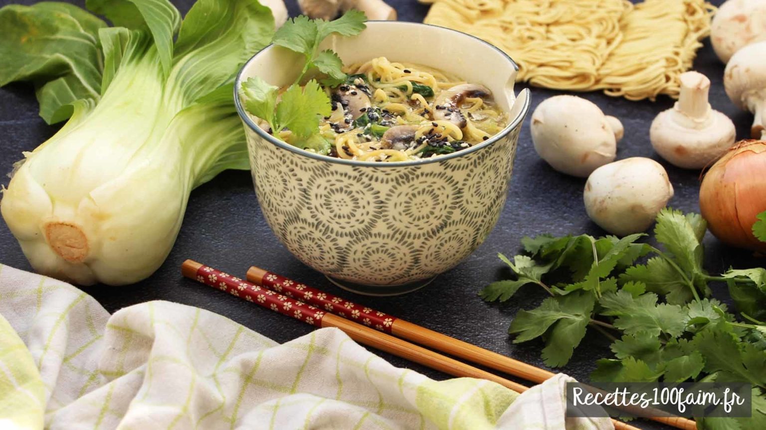 Soupe au chou pak choï & champignons | Recettes100faim