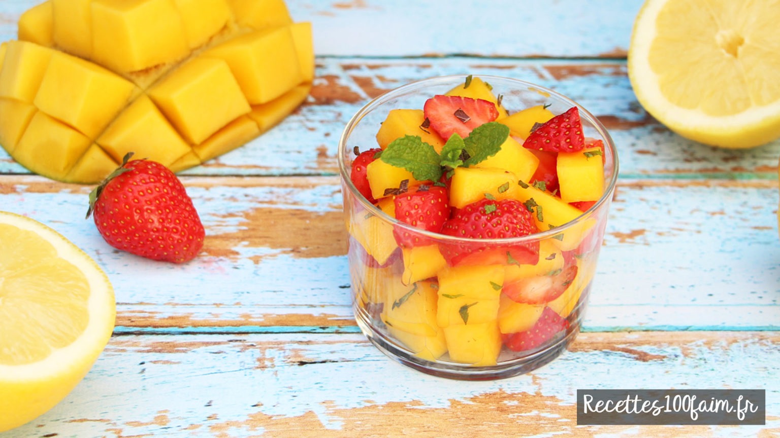 Verrine mangue, fraise, citron & menthe | Recettes100faim